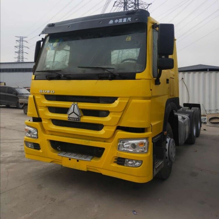 Sinotruk HOWO Prime Mover 6X4 371 HP Trailer Tractor Head Truck Prices ...